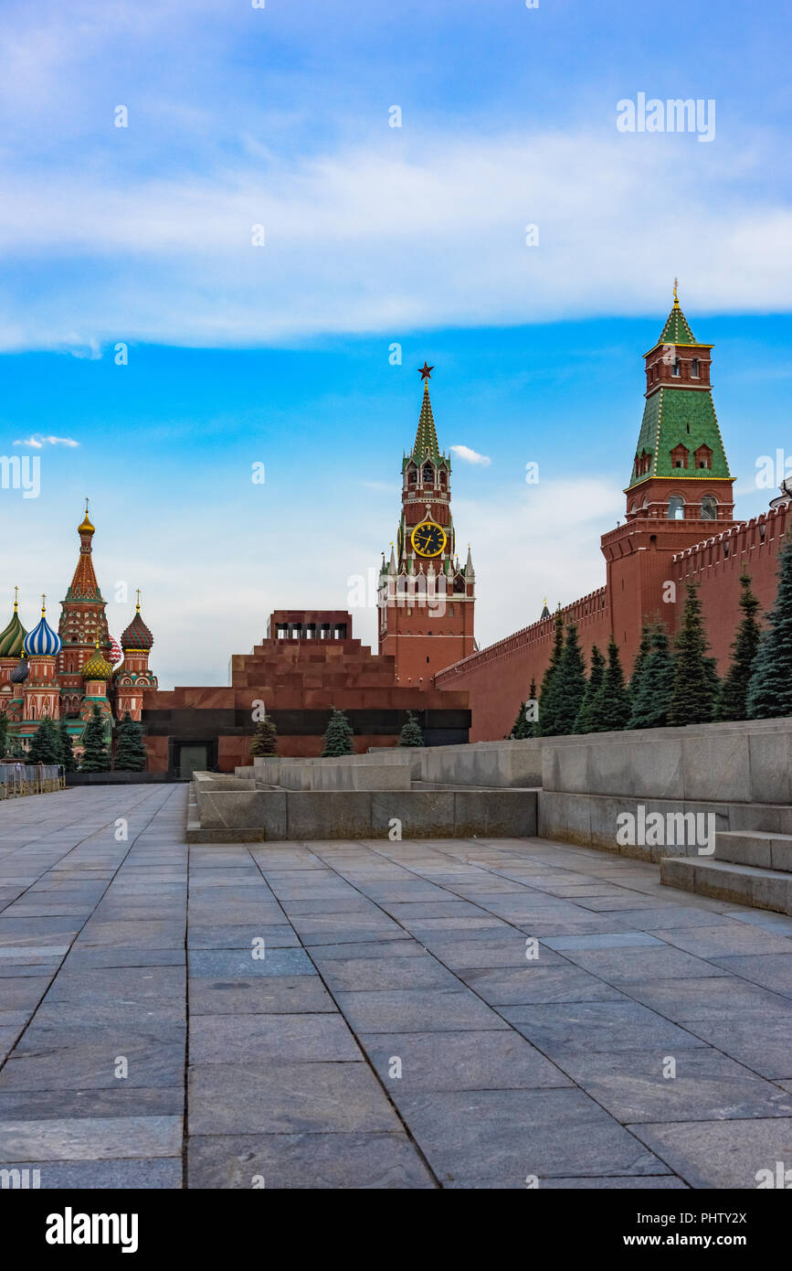 Moscow red square kremlin clock tower symbol of Russia Stock Photo - Alamy