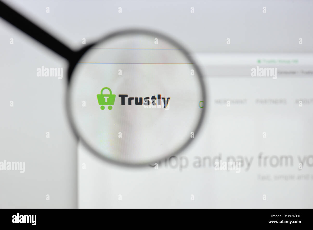 Trustly logo hi-res stock photography and images - Alamy