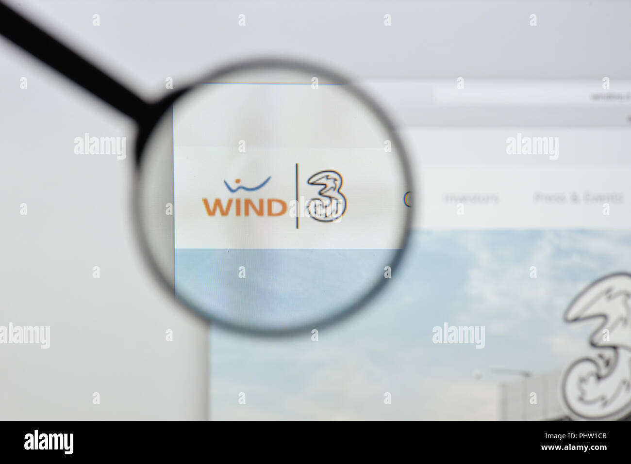 Tre tech logo hi-res stock photography and images - Alamy