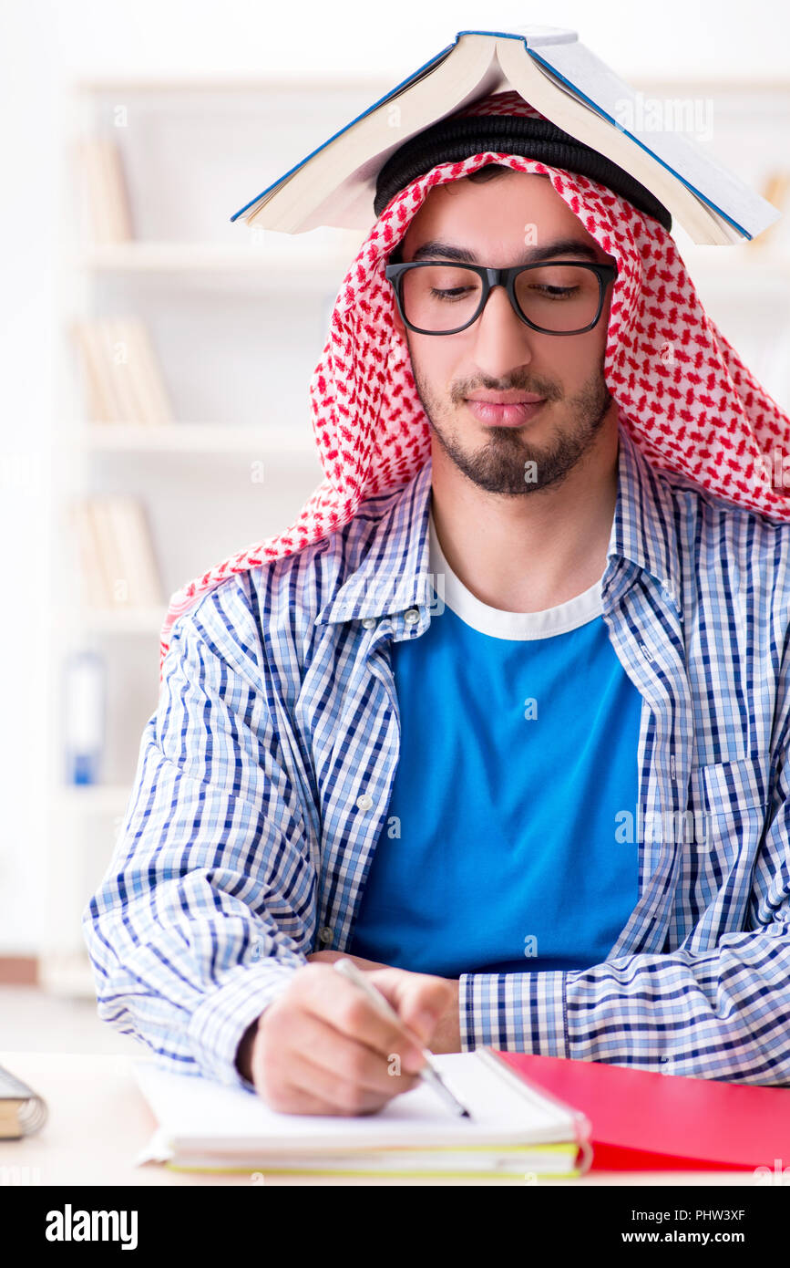 Arab diligent hi-res stock photography and images - Alamy