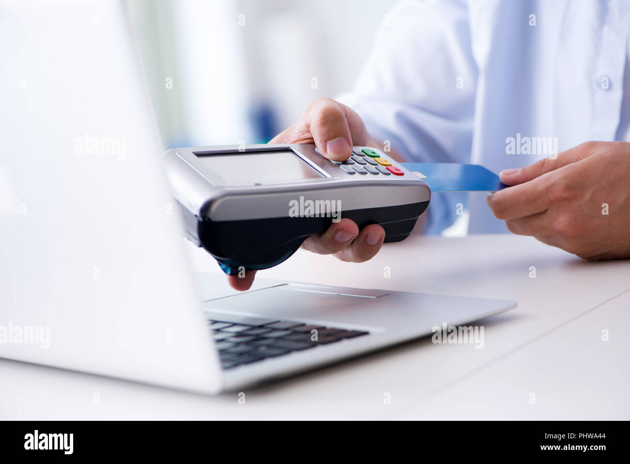 Retail order processing hi-res stock photography and images - Alamy