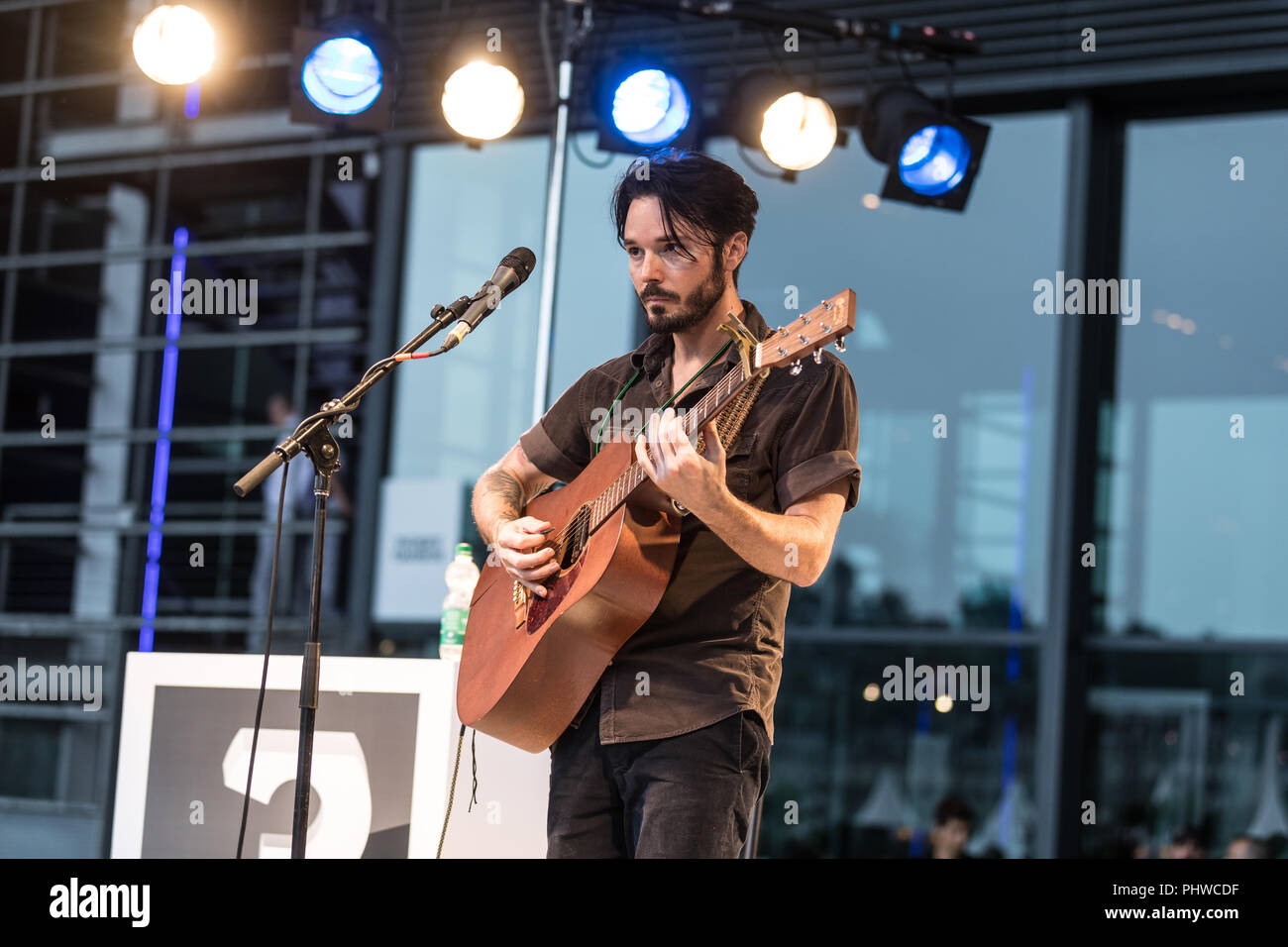 Kail baxley hi-res stock photography and images - Alamy