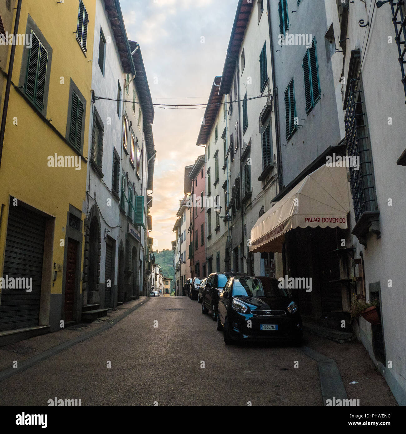 Borgo street hi-res stock photography and images - Alamy