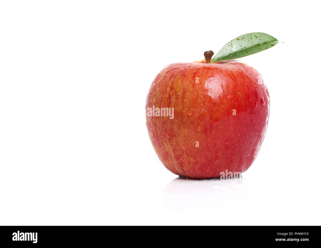 Fresh red apple fruit Stock Photo - Alamy