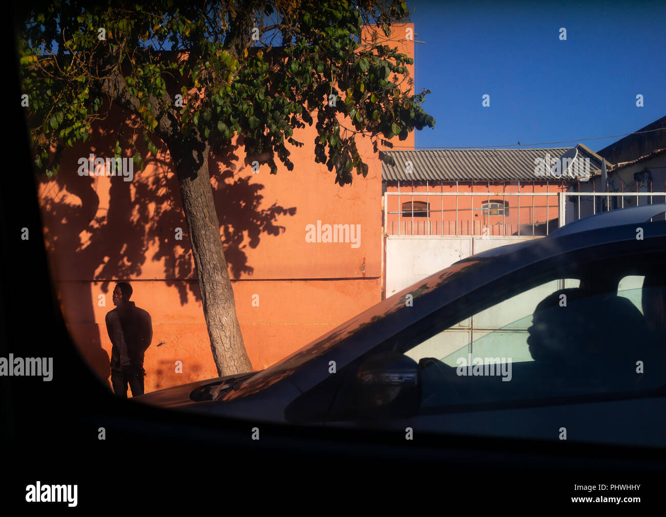 Angola angolan man hi-res stock photography and images - Alamy