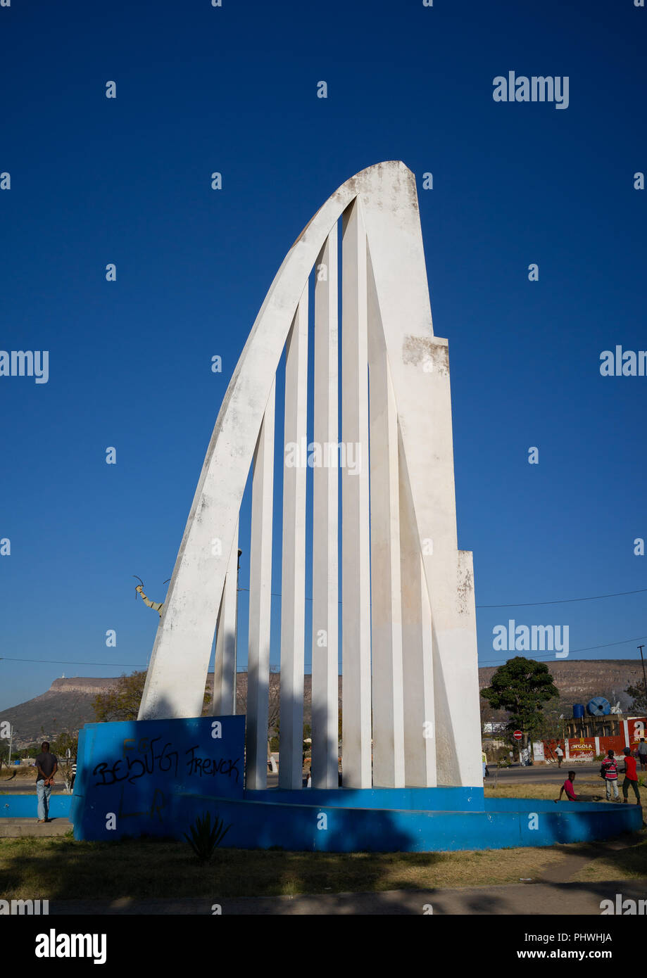 Breaking the chains hi-res stock photography and images - Alamy