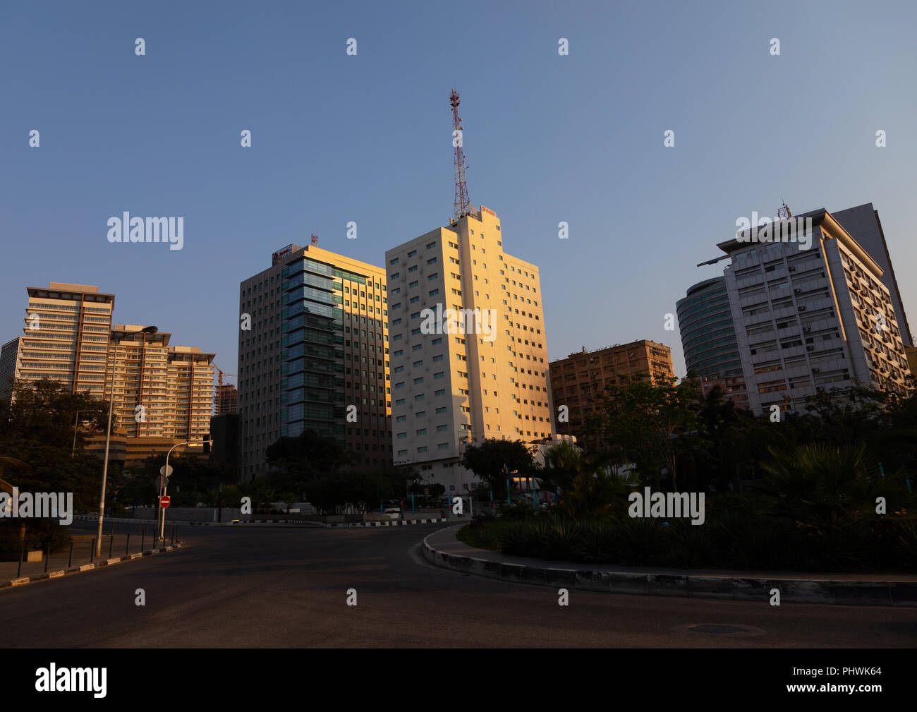 Marginal promenade called avenida 4 de fevereiro, Luanda Province ...