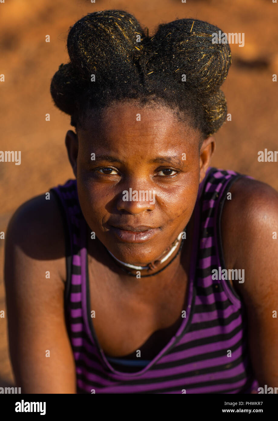 Angola180411 hi-res stock photography and images - Alamy
