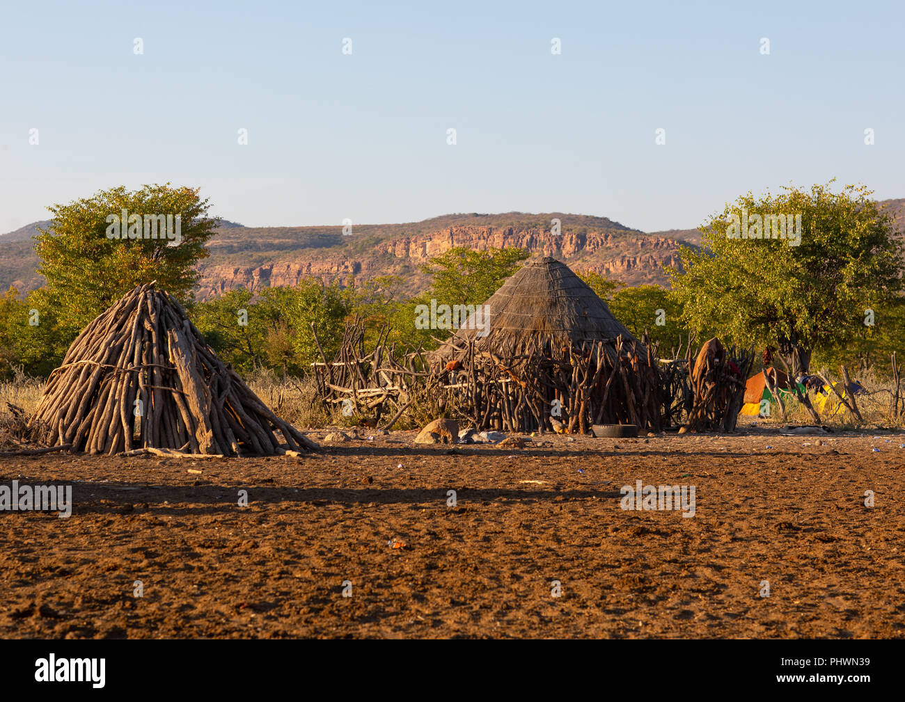 Cunene province hi-res stock photography and images - Alamy