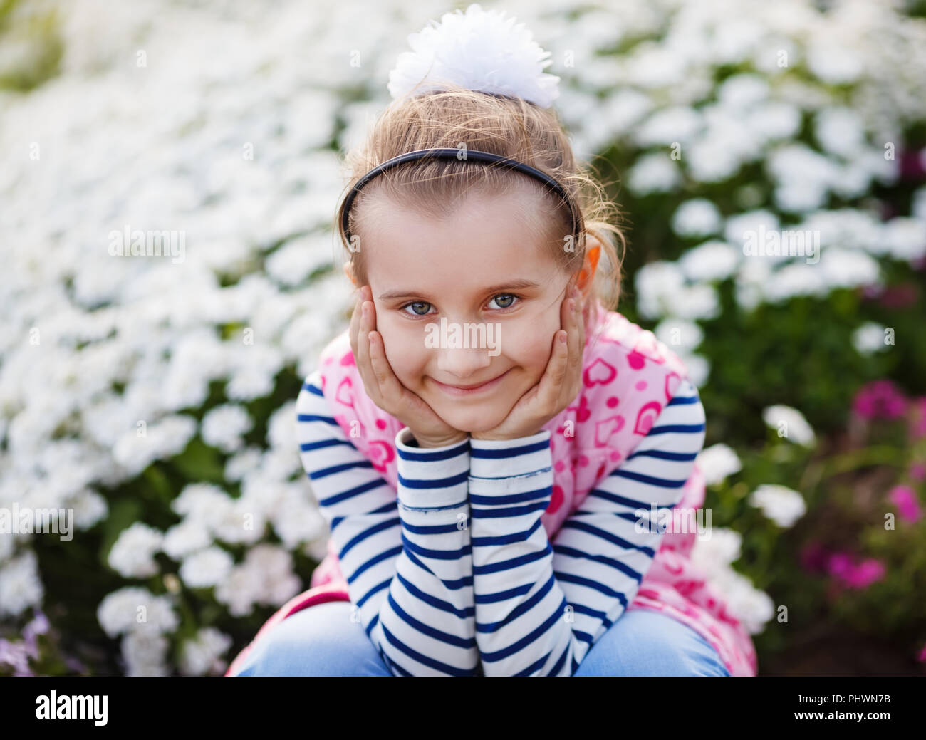 Cute Baby Girl Smiling Wallpaper