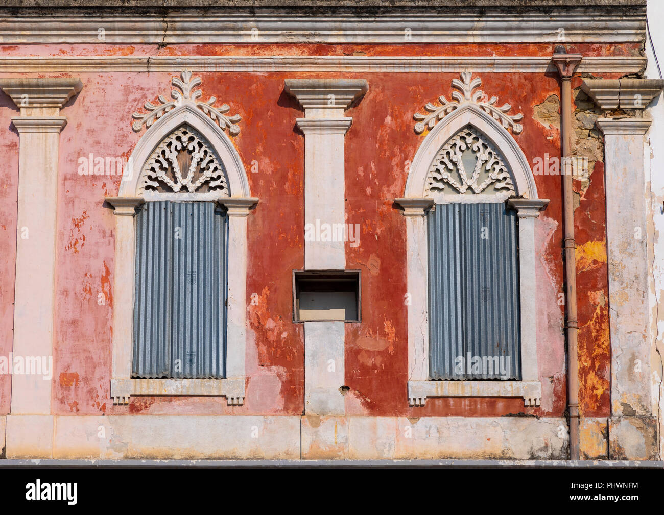 Angola africa old colonial portuguese house hi-res stock photography ...
