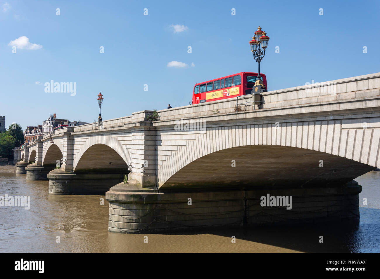 Putney bridge hi-res stock photography and images - Alamy