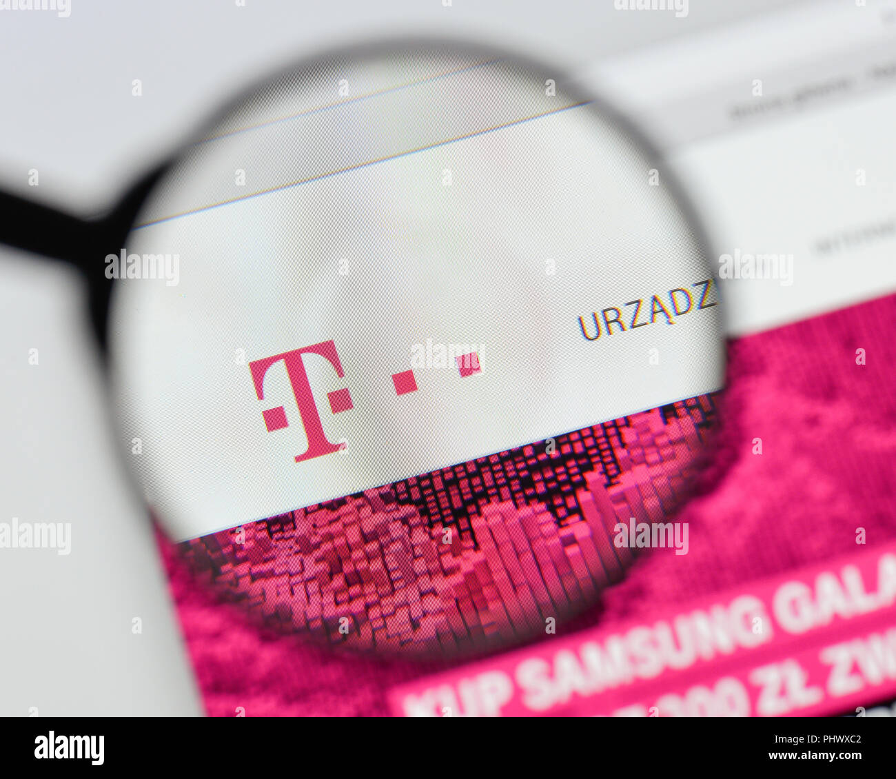 T mobile logo hi-res stock photography and images - Alamy