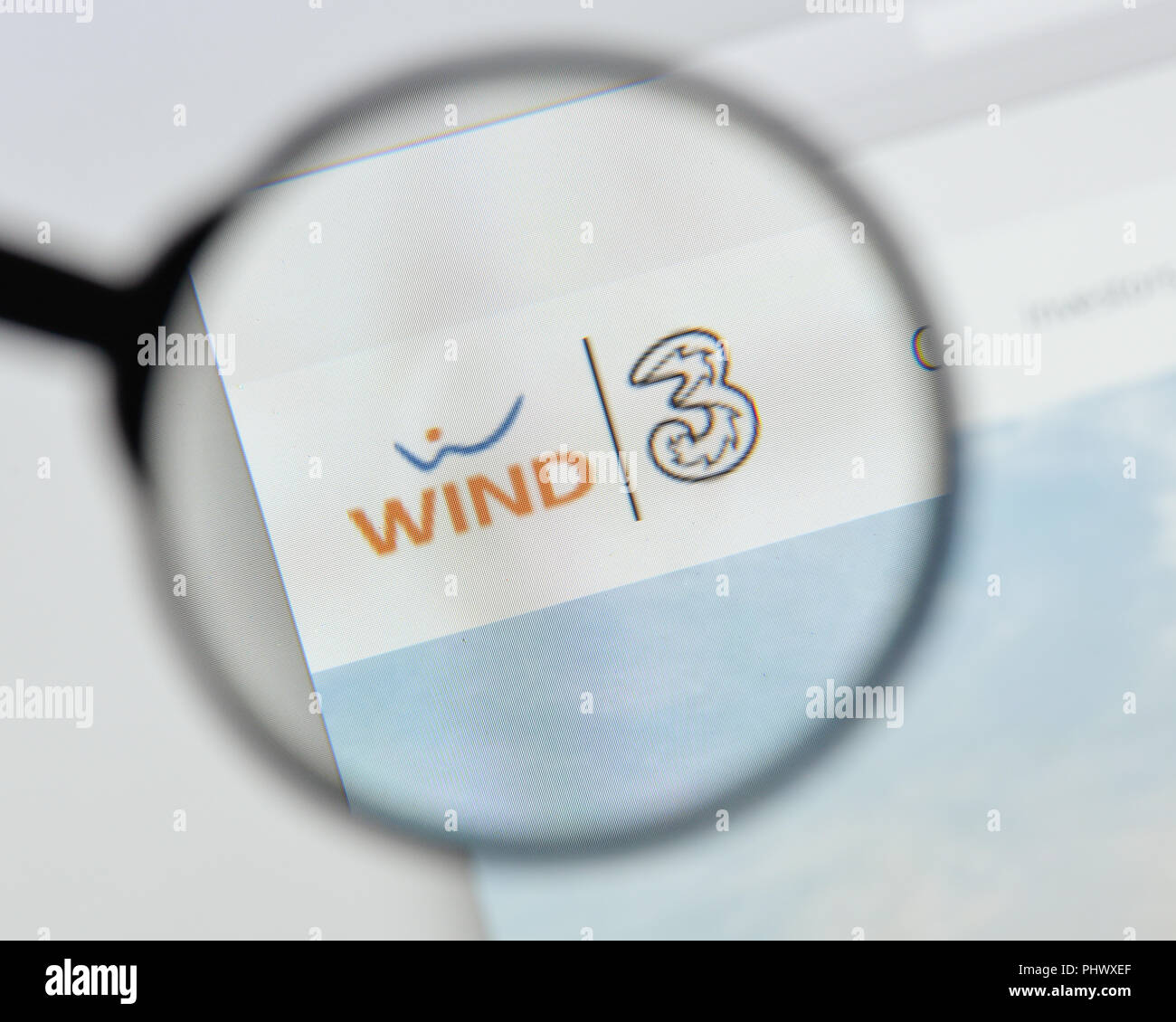 Tre tech logo hi-res stock photography and images - Alamy