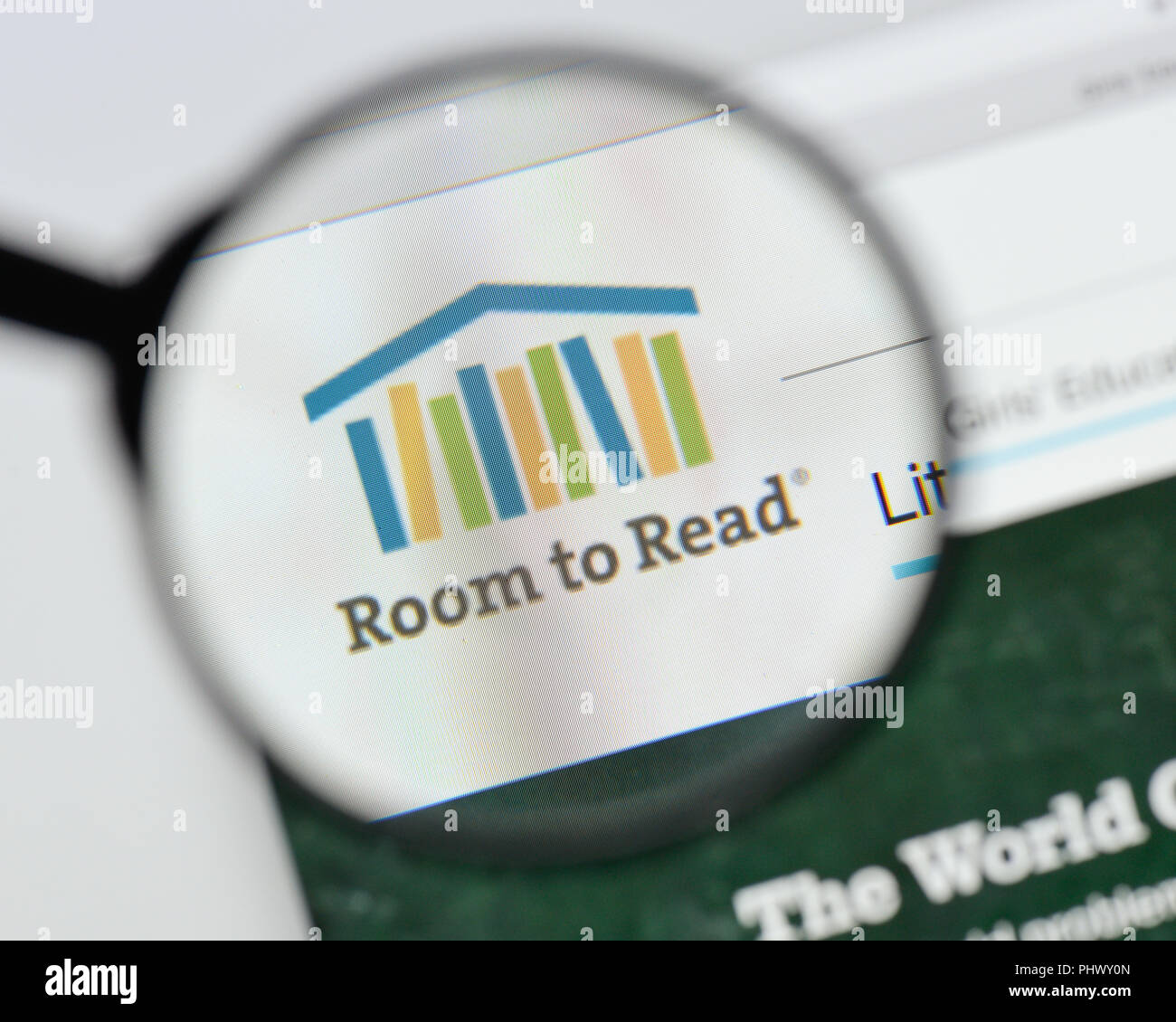Room to read logo hi-res stock photography and images - Alamy