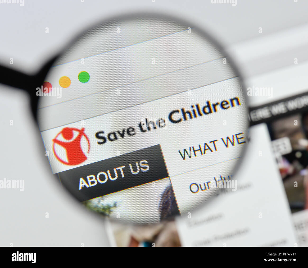 Save the children logo hi-res stock photography and images - Alamy