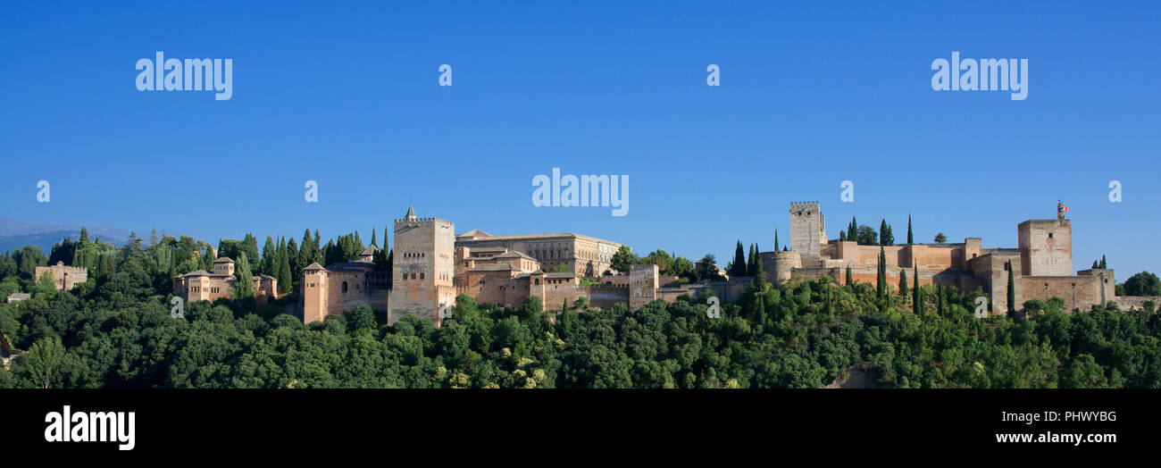 Panoramic view of alhambra palace hi-res stock photography and images ...