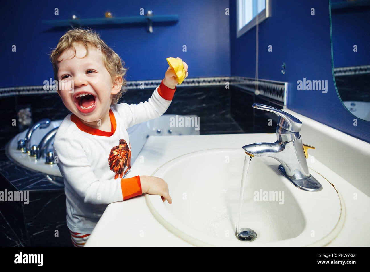 Cleaning child toilet hi-res stock photography and images - Alamy