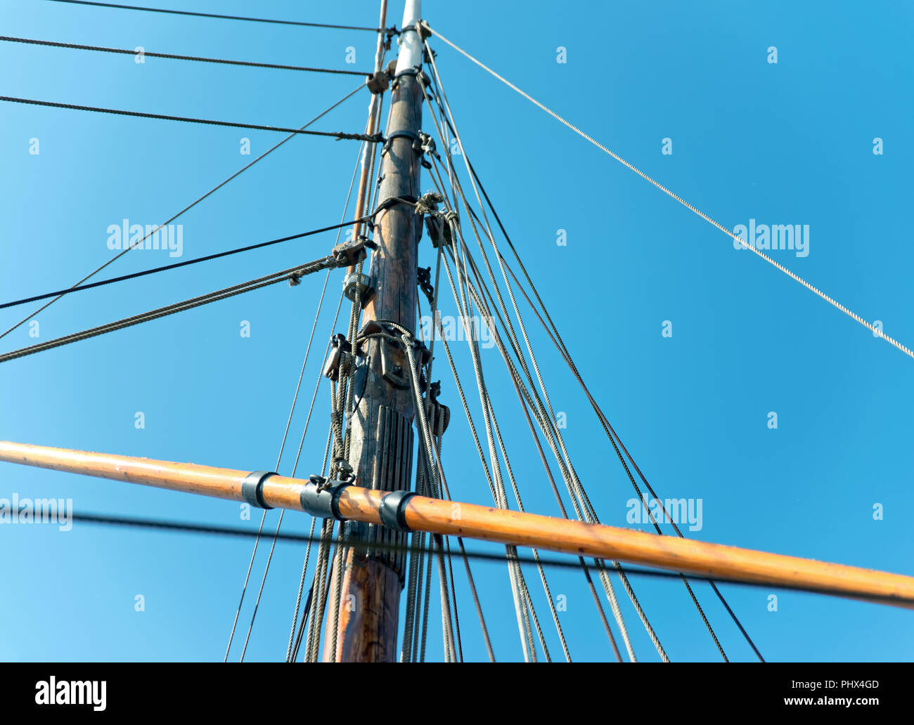Sailing ship rigging masts shrouds hi-res stock photography and images ...