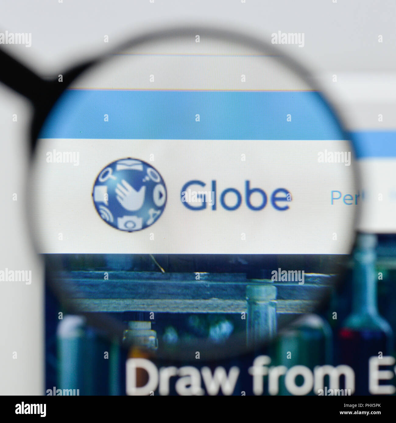 Globe Telecom Logo