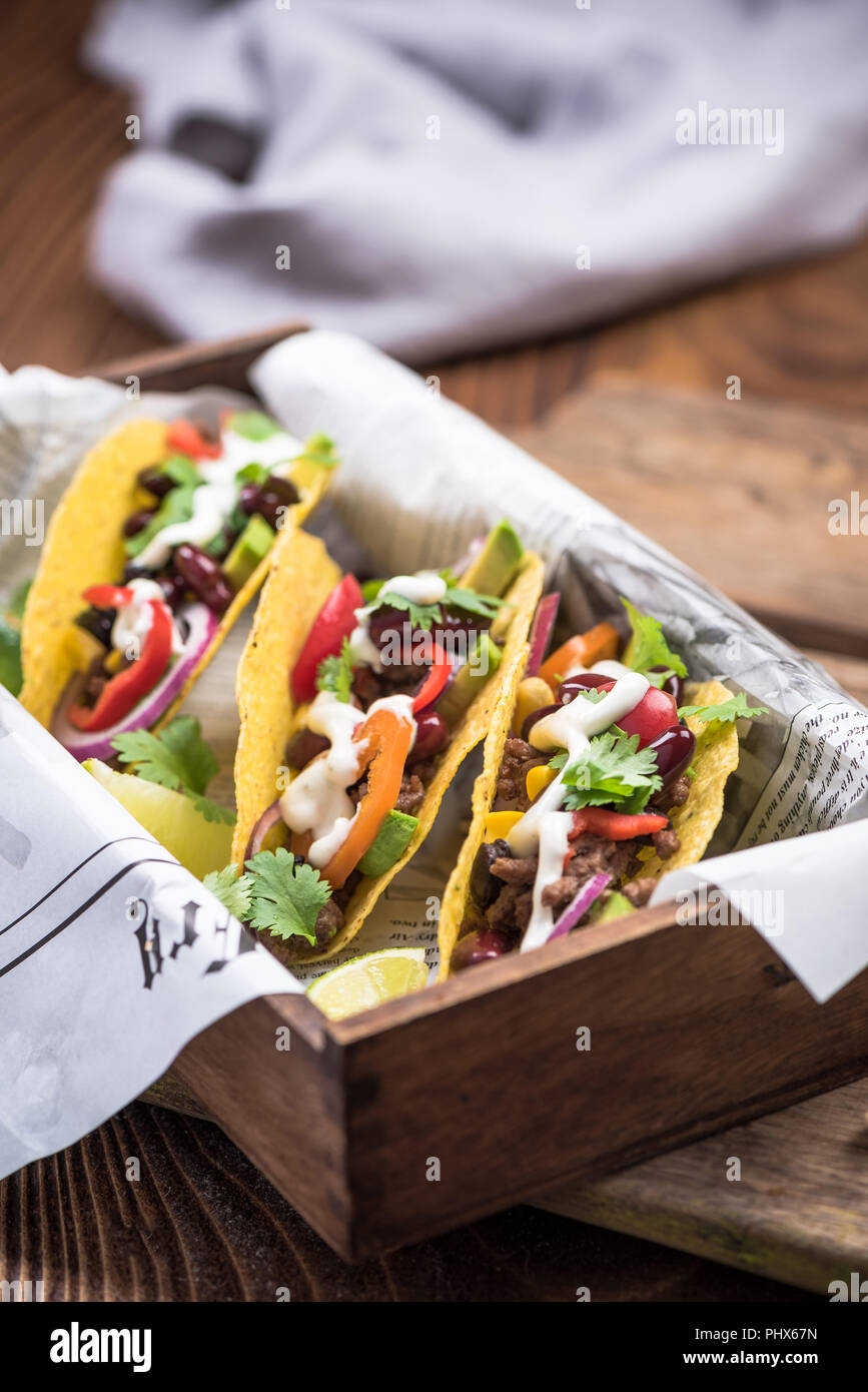 Tacos bar hi-res stock photography and images - Alamy