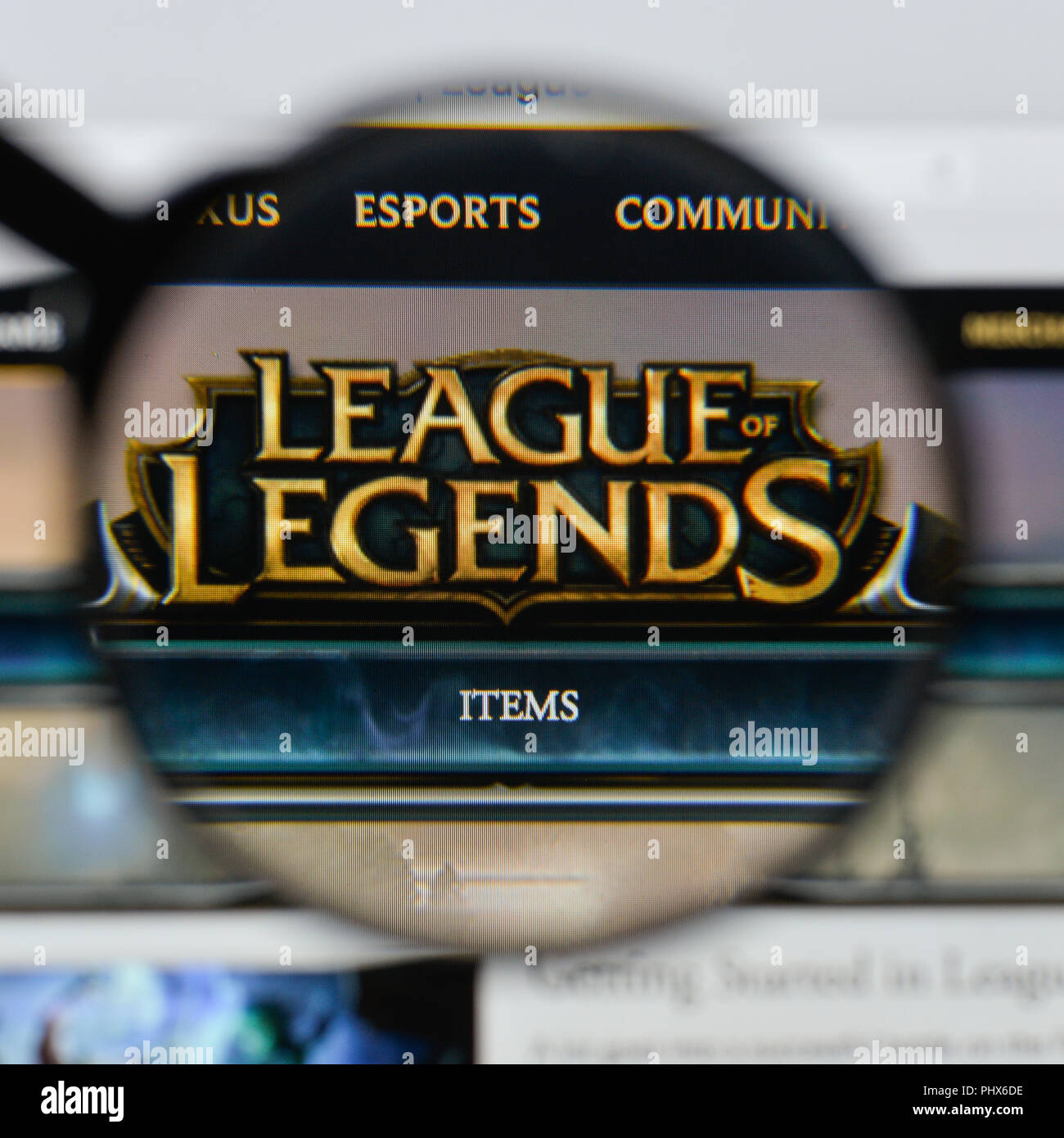 Mobile legends logo hi-res stock photography and images - Alamy