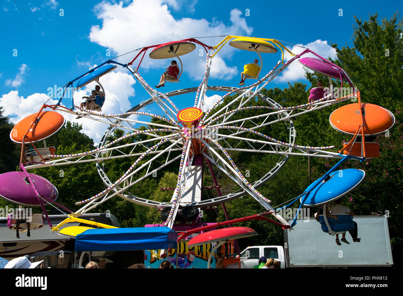 Carnival rides at the Matthews Alive street fair on Labor Day weekend ...