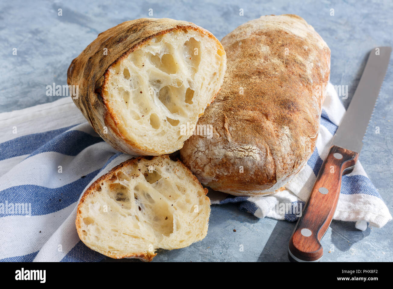 Artisanal piece hi-res stock photography and images - Alamy