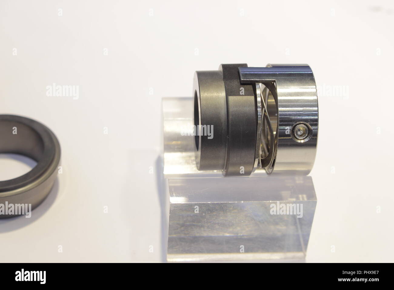 Rotary coupling hi-res stock photography and images - Alamy