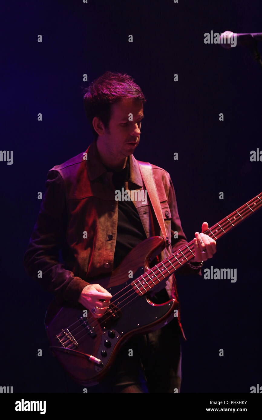 Raymond meade hi-res stock photography and images - Alamy