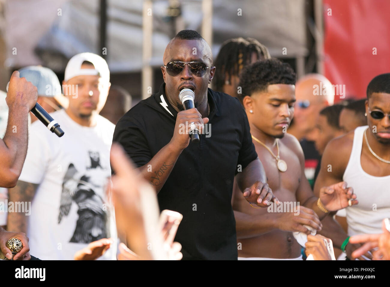 Puff daddy house hi-res stock photography and images - Alamy