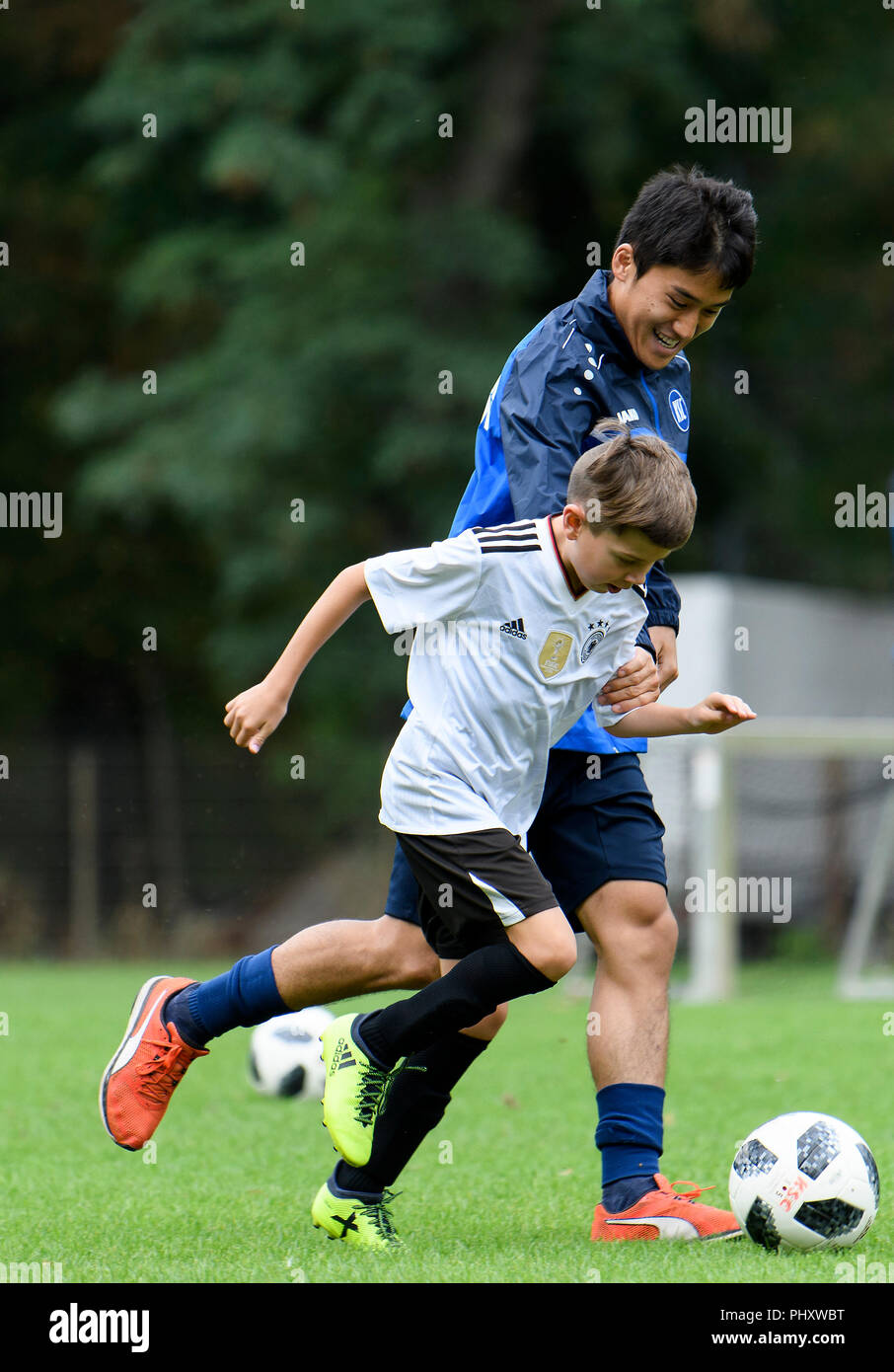 Kyoung rok choi hi-res stock photography and images - Alamy