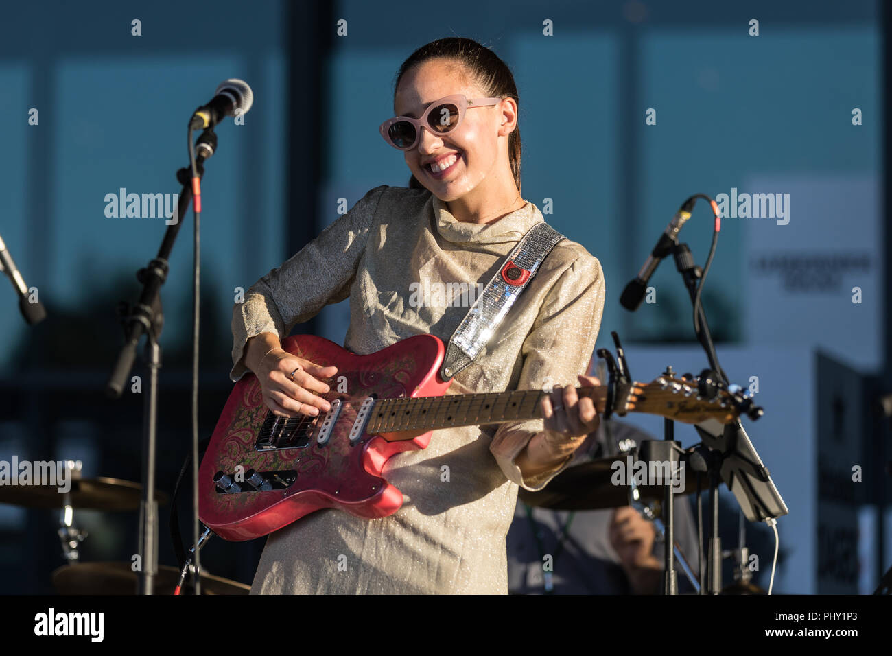 Young reed hi-res stock photography and images - Alamy