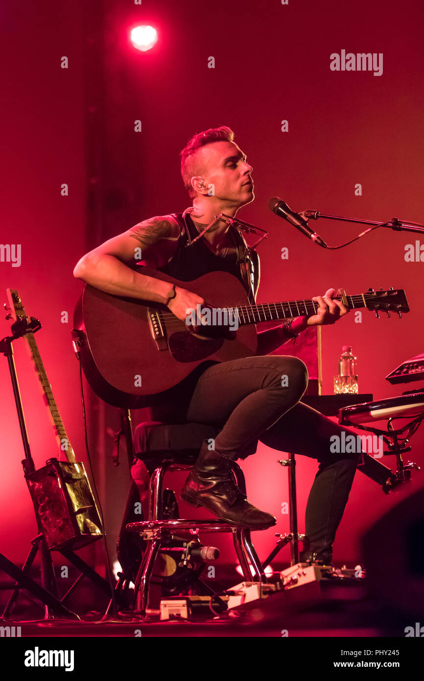 Asaf avidan music hi-res stock photography and images - Alamy