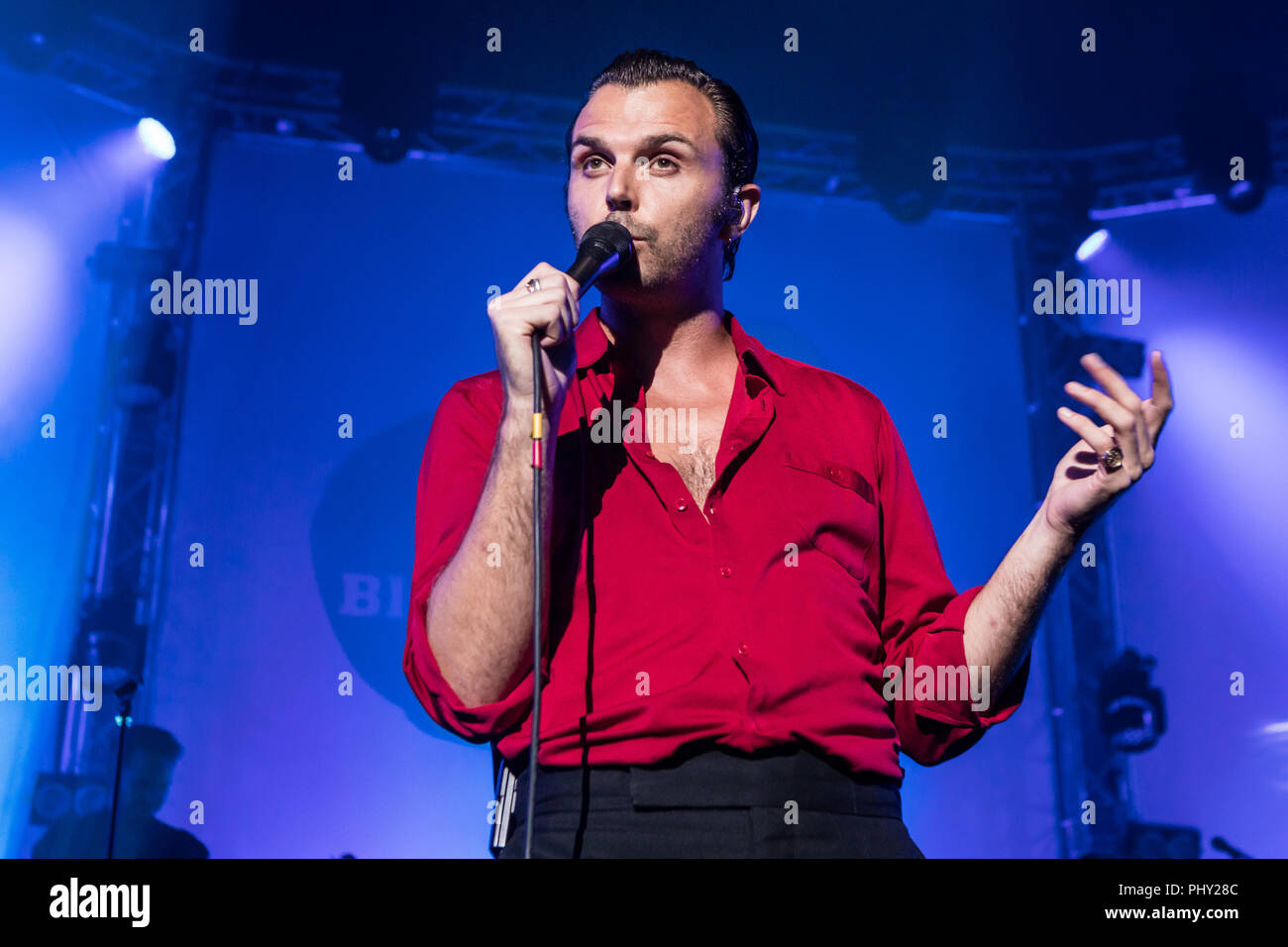 Hurts band hi-res stock photography and images - Alamy