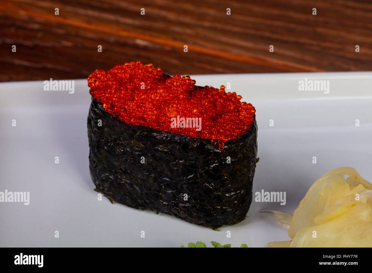 Japanese sushi gunkan with tobiko Stock Photo - Alamy