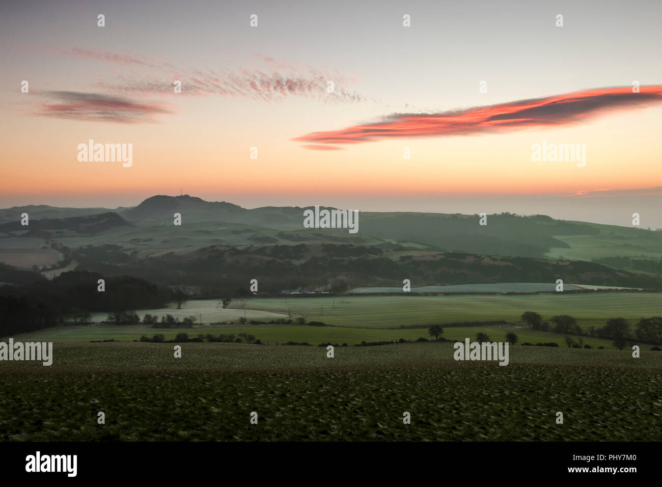 Hills of fife edinburgh hi-res stock photography and images - Alamy