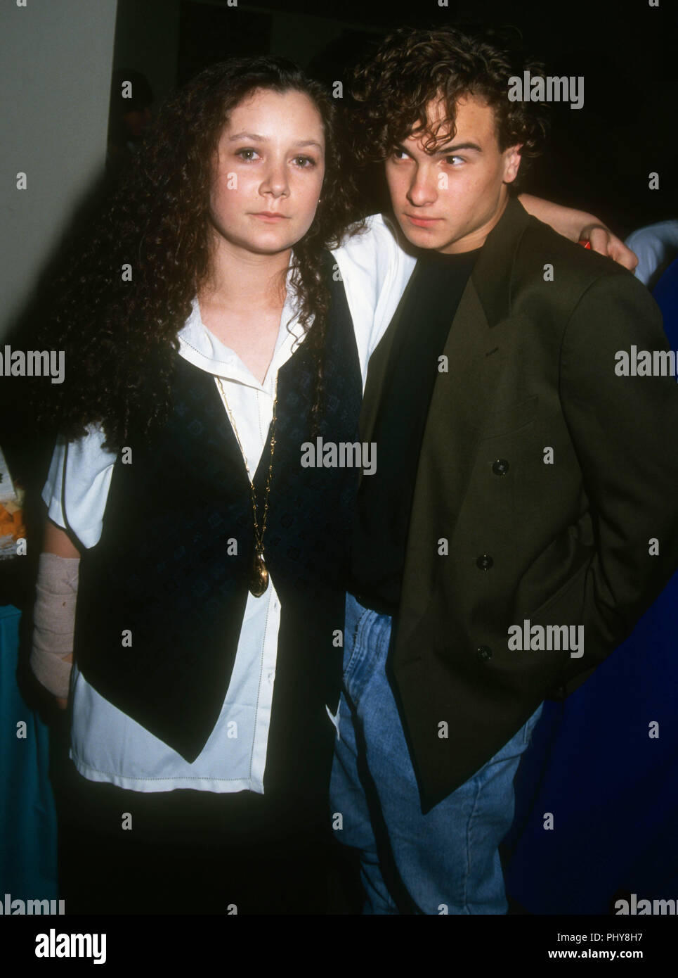 Sara Gilbert Married To Johnny Galecki