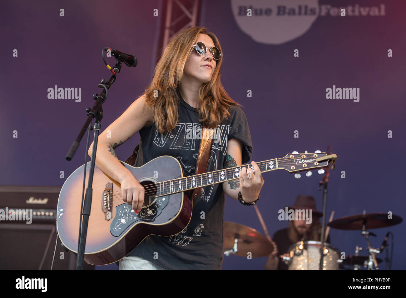 Joon singer hi-res stock photography and images - Alamy