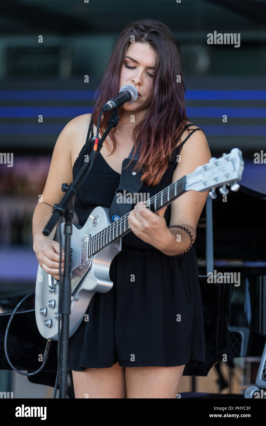 Tanya barany hi-res stock photography and images - Alamy