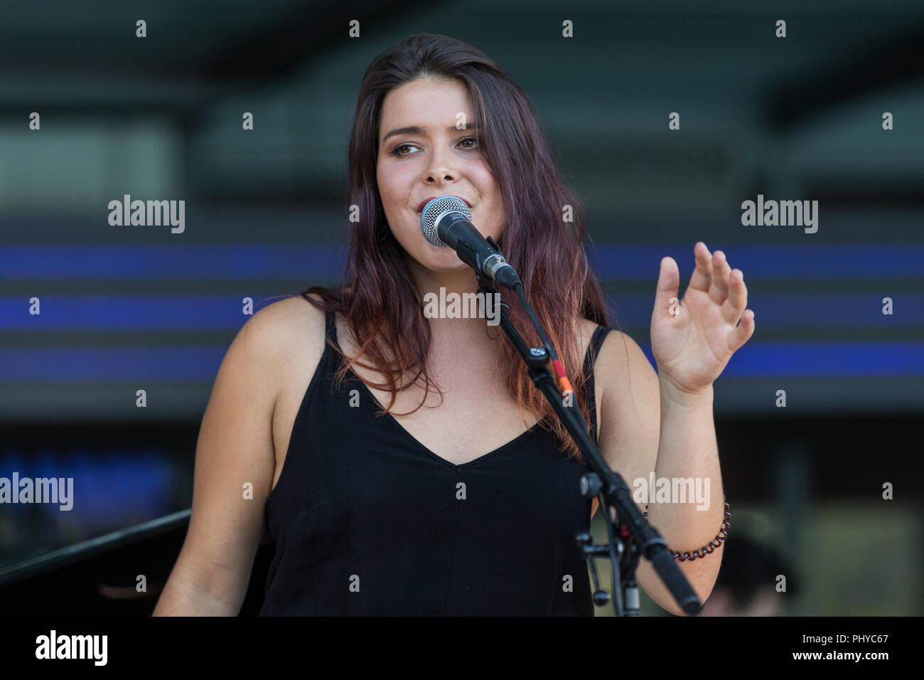 Tanya tanya tanya hi-res stock photography and images - Alamy