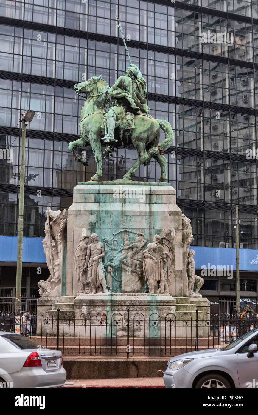 El Gaucho Monument, Montevideo, Uruguay Stock Photo - Alamy