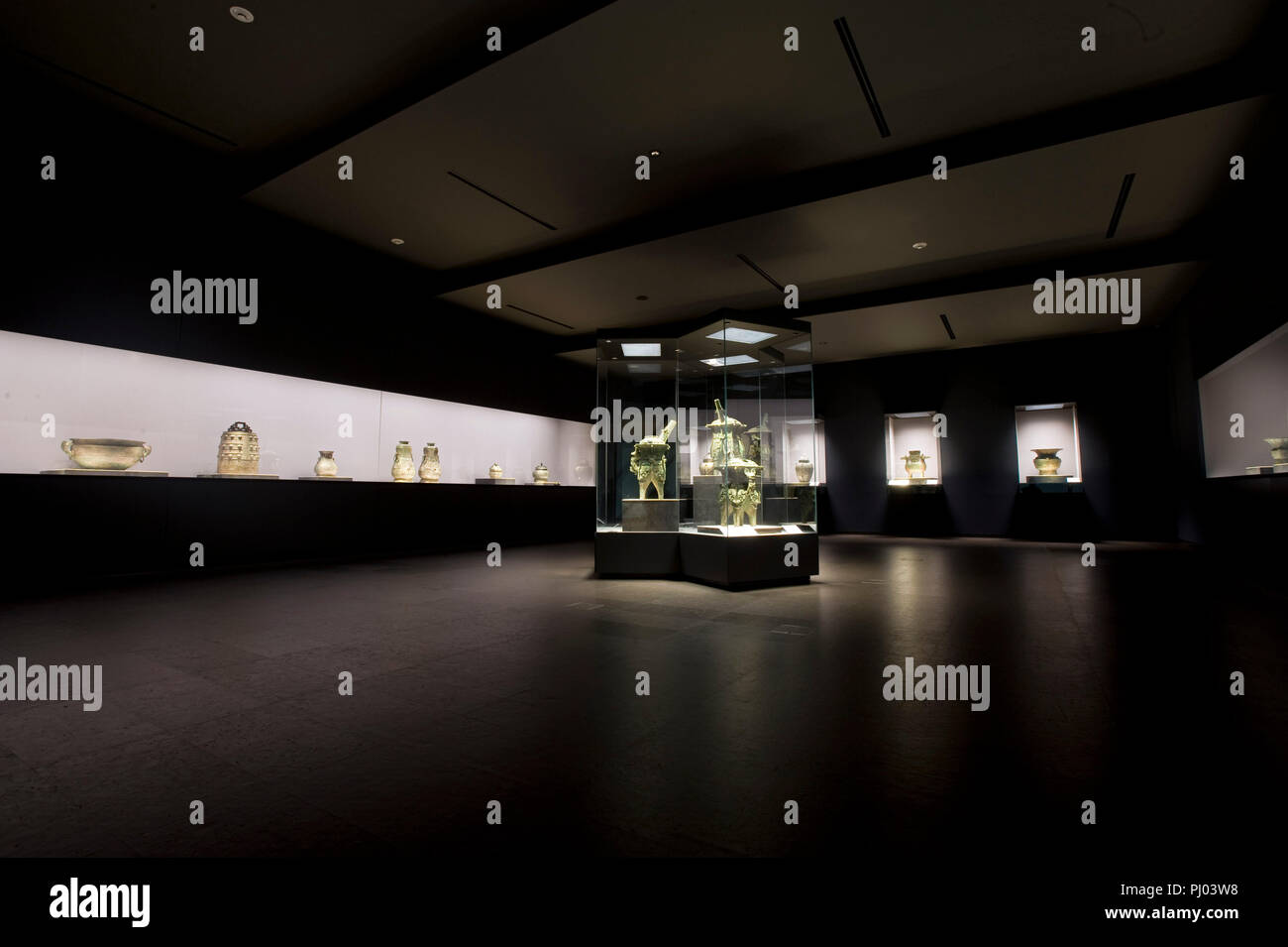 Kengo kuma nezu tokyo hi-res stock photography and images - Alamy