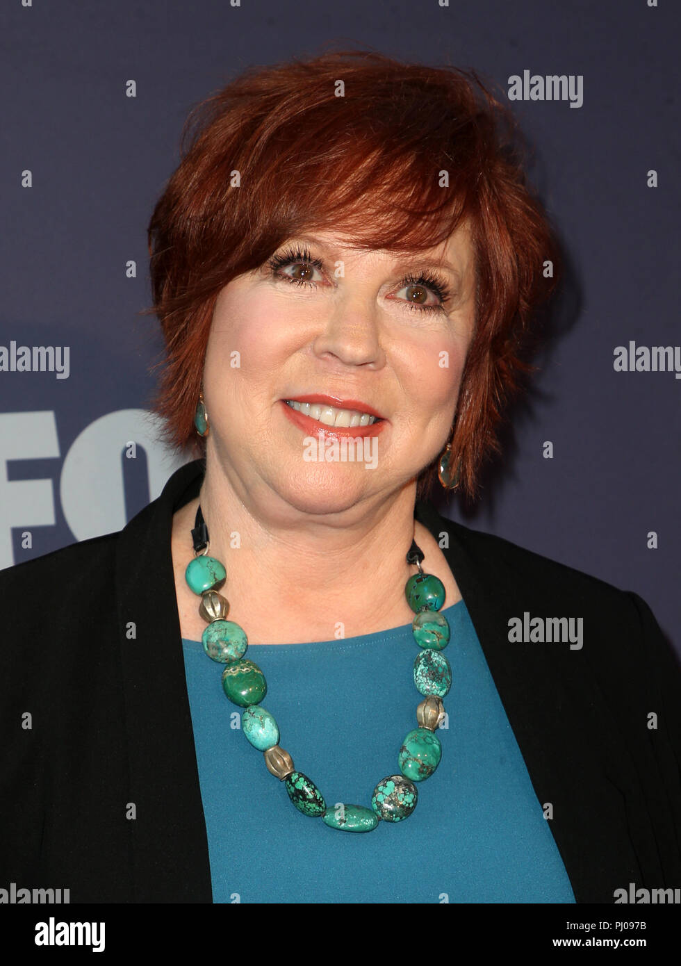 Vicki lawrence hi-res stock photography and images - Alamy