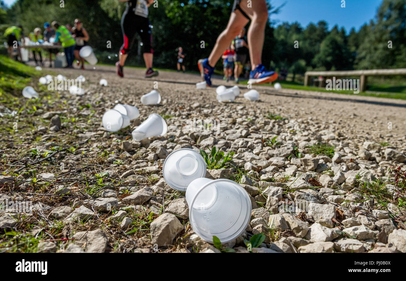 Plastic water cups hi-res stock photography and images - Alamy