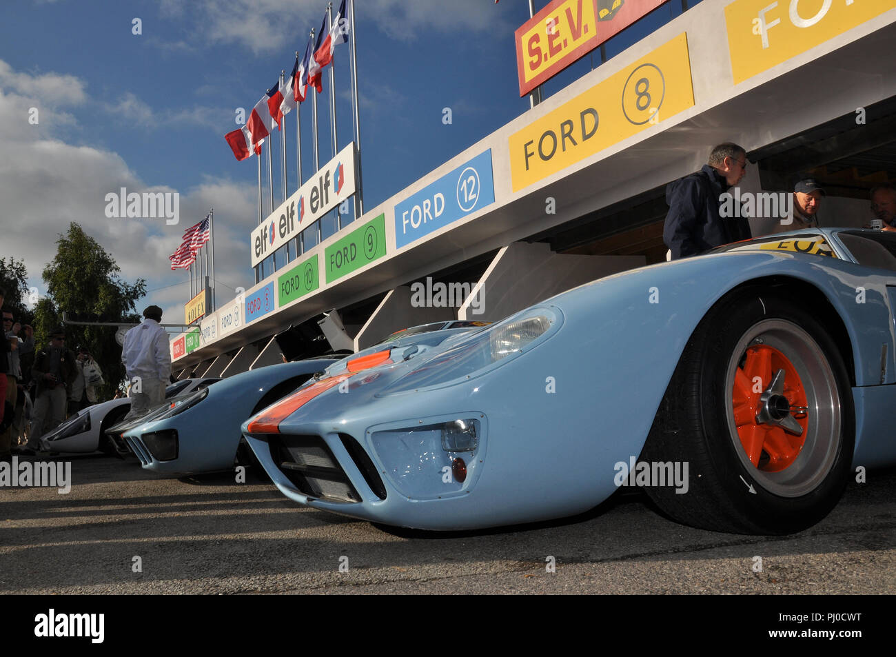 Le mans pits recreation hi-res stock photography and images - Alamy