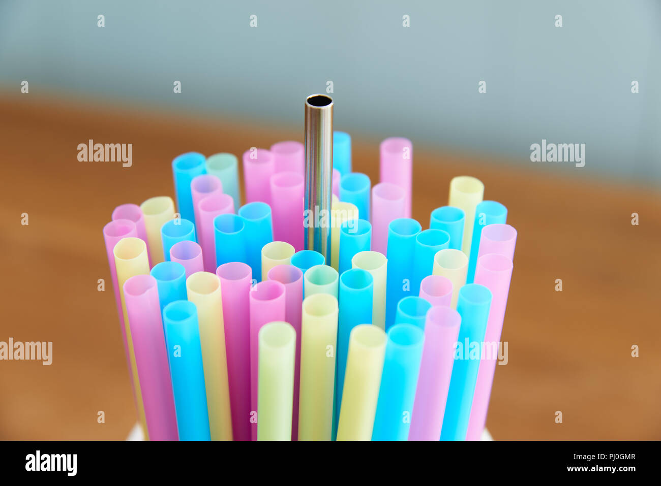 Stainless steel straw reusable hi-res stock photography and images - Alamy
