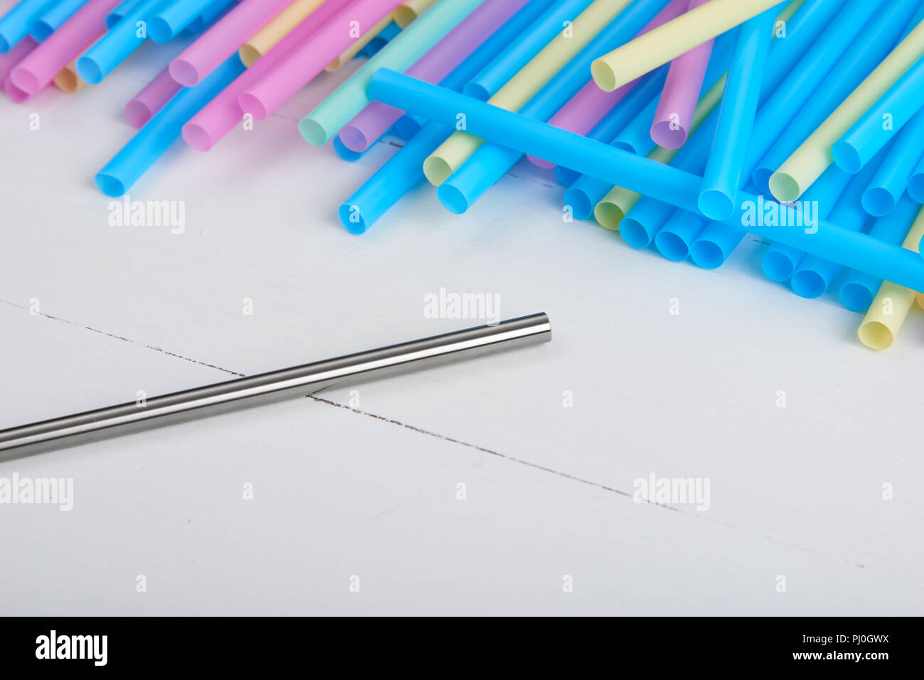 Color straw hi-res stock photography and images - Alamy