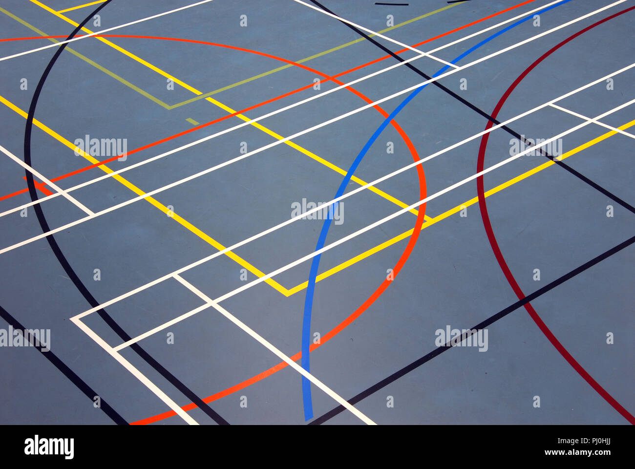 Netball rules hi-res stock photography and images - Alamy