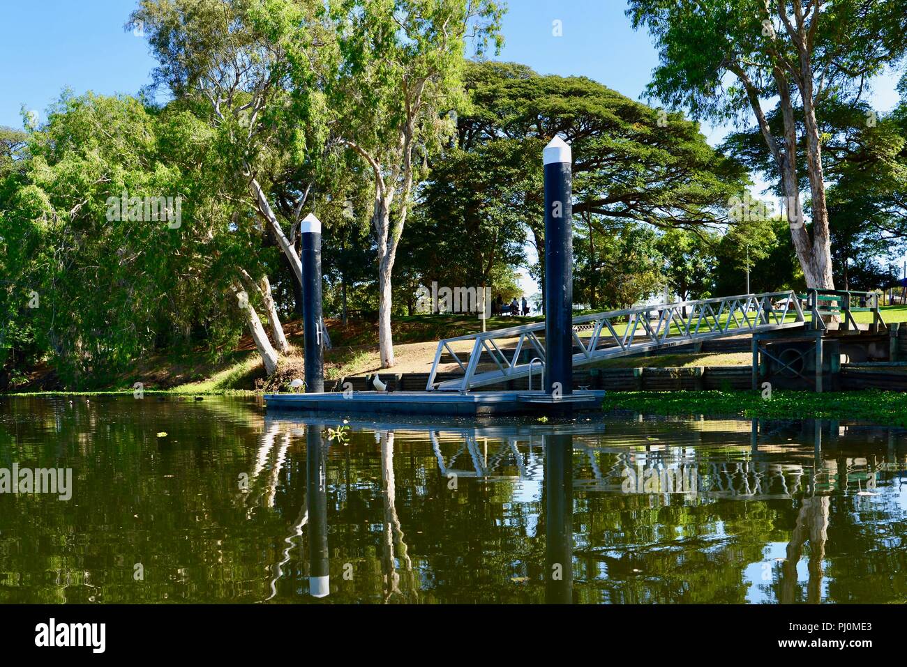 The floating pontoon at Rossiter park in Aitkenvale, Ross River QLD ...
